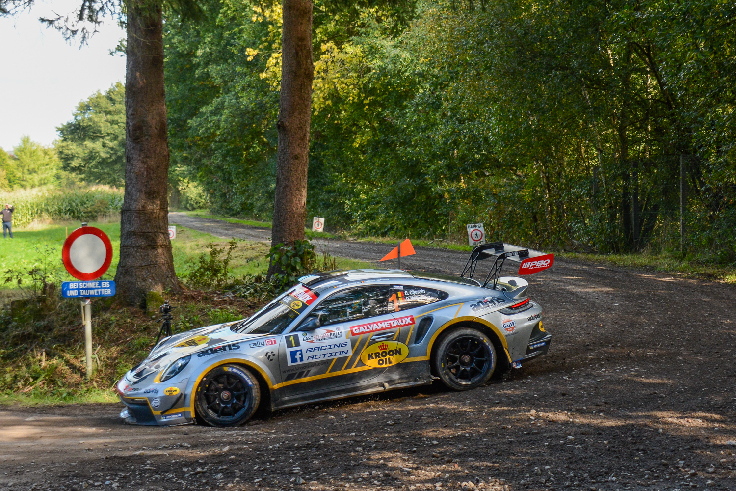 Spa Rally: Vier Porsches 992 Rally GT aan de start! - Belgian Rally ...